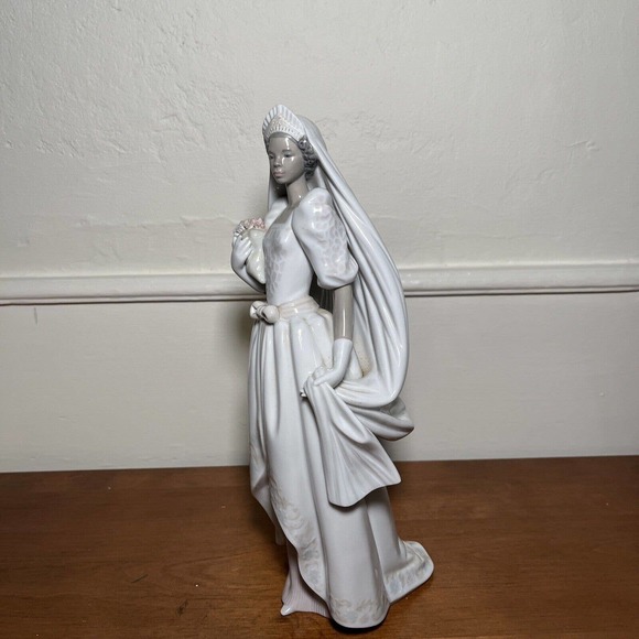 Lladró | Accents | Lladro Figurine The Black Bride Black Legacy ...